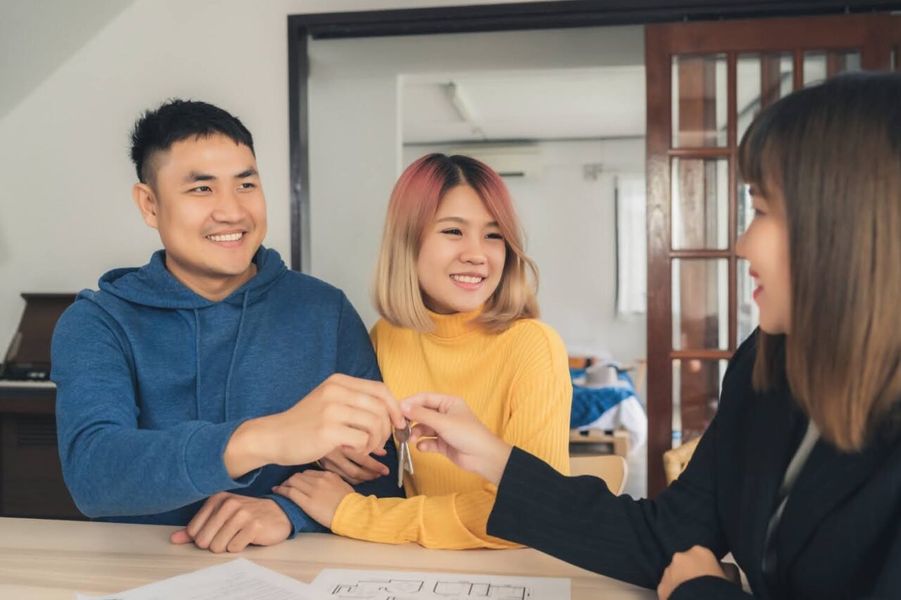 Joint Tenancy Vs Tenancy-In-Common HDB: Ownership & How To Change